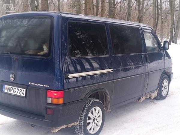 Zils Volkswagen Transporter 2000 Viļņa, ar dzinēja tilpumu 1.90 L un nobraukumu 376 tūkst. km par 2100 €, foto 3 vietnē AUTOMOTO.COM.LV
