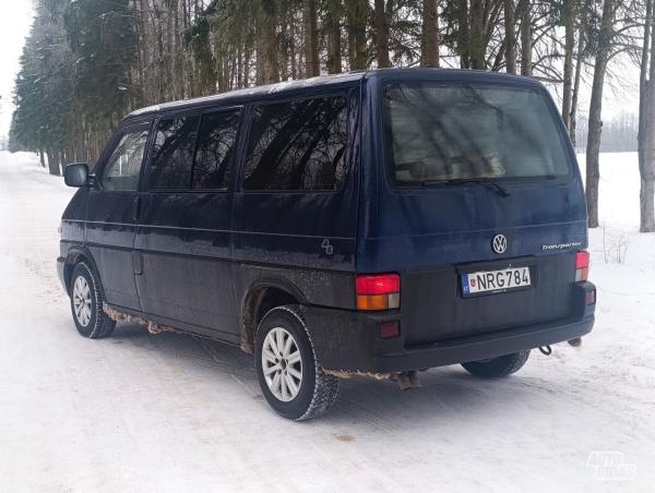 Zils Volkswagen Transporter 2000 Viļņa, ar dzinēja tilpumu 1.90 L un nobraukumu 376 tūkst. km par 2100 €, foto 4 vietnē AUTOMOTO.COM.LV