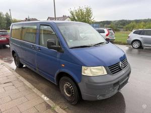 Blue Volkswagen Transporter 2006 in Vilnius, with an engine capacity of 2.50 L and mileage of 450 thousand km for 2400 €, photo  on AUTOMOTO.COM.LV