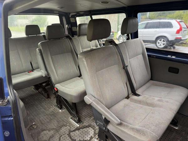 Blue Volkswagen Transporter 2006 in Vilnius, with an engine capacity of 2.50 L and mileage of 450 thousand km for 2400 €, photo 11 on AUTOMOTO.COM.LV