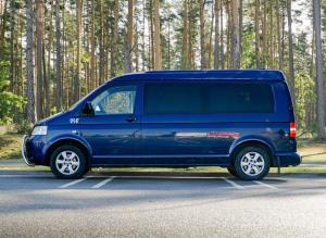 Zils Volkswagen Transporter 2007 Rīga, ar dzinēja tilpumu 2.50 L un nobraukumu 331 tūkst. km par 3896 €, foto 4 vietnē AUTOMOTO.COM.LV