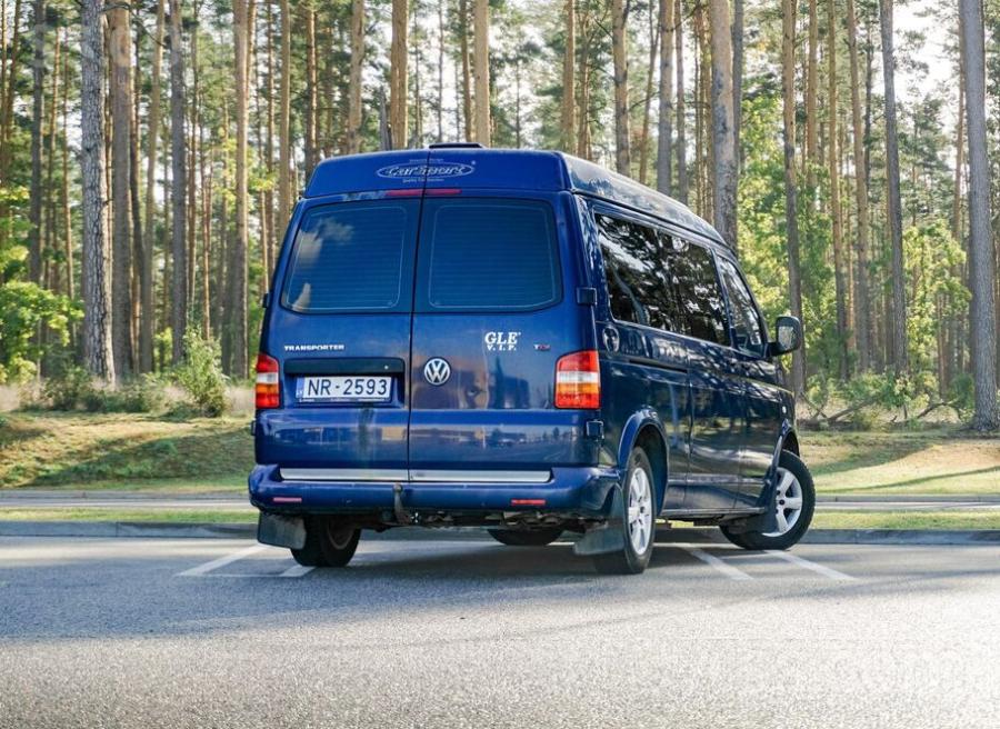 Zils Volkswagen Transporter 2007 Rīga, ar dzinēja tilpumu 2.50 L un nobraukumu 331 tūkst. km par 3896 €, foto 5 vietnē AUTOMOTO.COM.LV