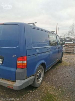 Blue Volkswagen Transporter 2008 in Kaunas, with an engine capacity of 2.50 L and mileage of 430 thousand km for 900 €, photo 3 on AUTOMOTO.COM.LV