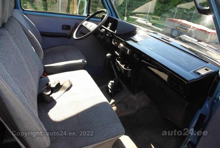 Zils Volkswagen Transporter 1990 Elva, ar dzinēja tilpumu 1.60 L un nobraukumu 267 tūkst. km par 6999 €, foto 5 vietnē AUTOMOTO.COM.LV