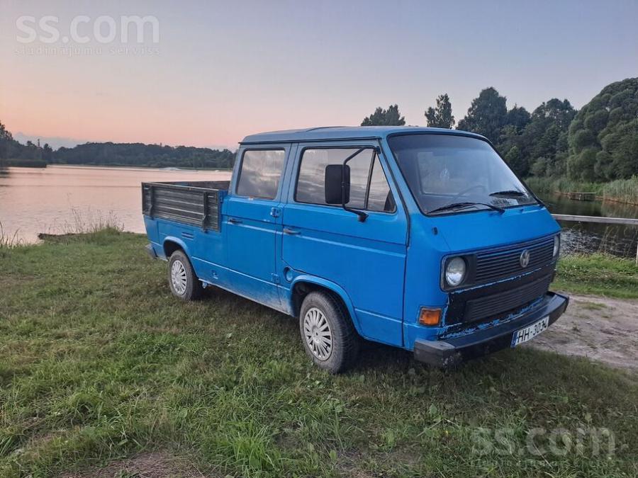 Zils Volkswagen Transporter 1990 Rīga, ar dzinēja tilpumu 1.90 L un nobraukumu 61 tūkst. km par 2650 €, foto 1 vietnē AUTOMOTO.COM.LV