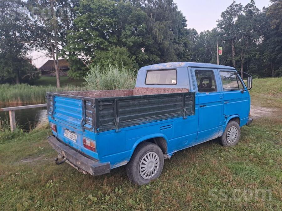 Zils Volkswagen Transporter 1990 Rīga, ar dzinēja tilpumu 1.90 L un nobraukumu 61 tūkst. km par 2650 €, foto 6 vietnē AUTOMOTO.COM.LV
