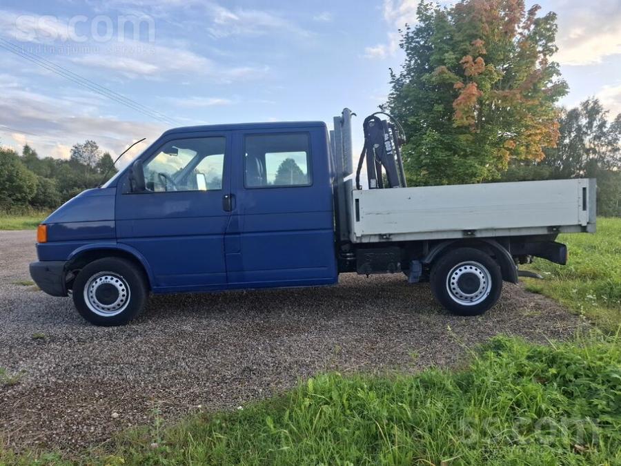 Zils Volkswagen Transporter 2003 Rēzekne, ar dzinēja tilpumu 2.50 L un nobraukumu 216 tūkst. km par 5500 €, foto 1 vietnē AUTOMOTO.COM.LV