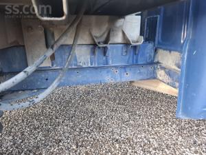 Zils Volkswagen Transporter 2003 Rēzekne, ar dzinēja tilpumu 2.50 L un nobraukumu 216 tūkst. km par 5500 €, foto 10 vietnē AUTOMOTO.COM.LV