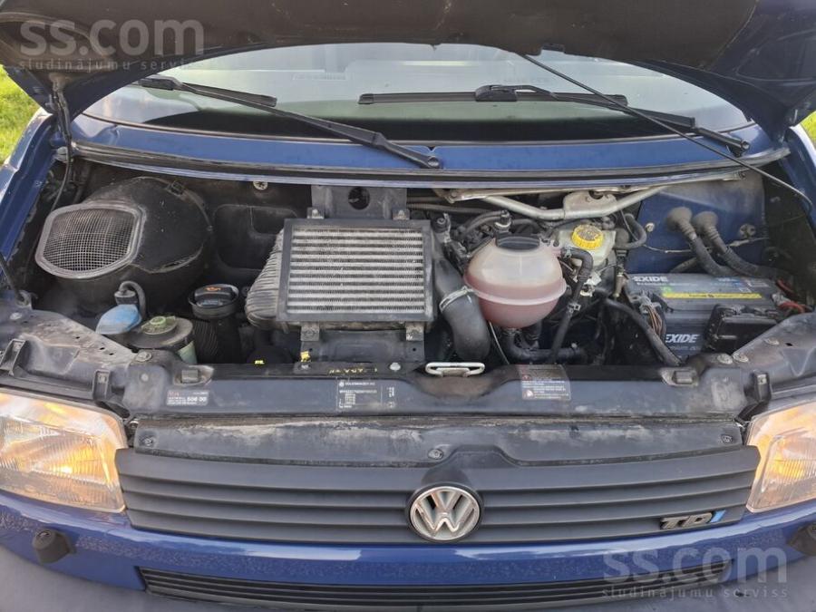 Zils Volkswagen Transporter 2003 Rēzekne, ar dzinēja tilpumu 2.50 L un nobraukumu 216 tūkst. km par 5500 €, foto 17 vietnē AUTOMOTO.COM.LV