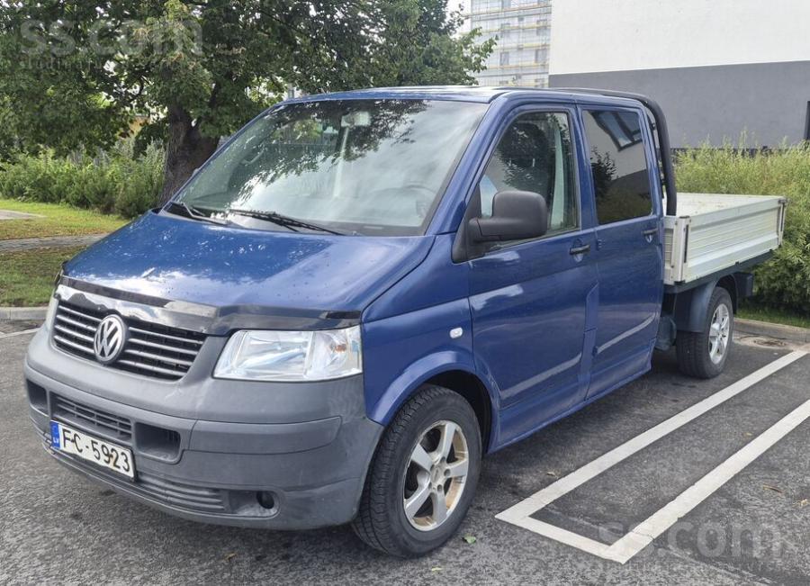 Blue Volkswagen Transporter 2004 in Riga, with an engine capacity of 1.90 L and mileage of 643 thousand km for 2500 €, photo 1 on AUTOMOTO.COM.LV