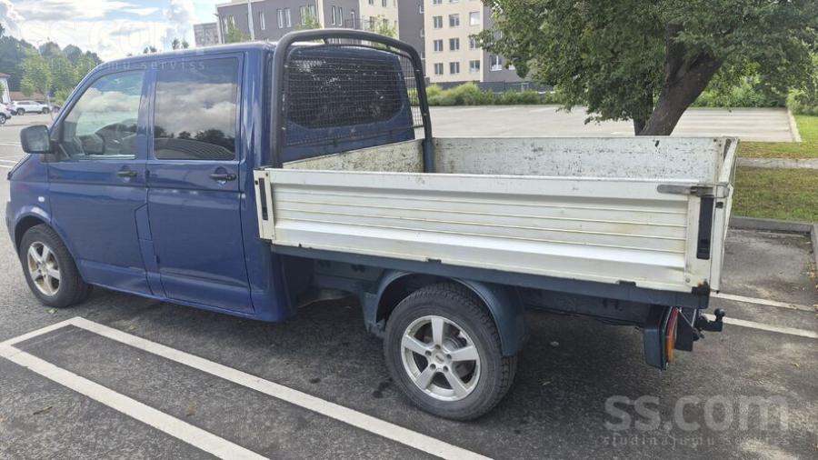 Blue Volkswagen Transporter 2004 in Riga, with an engine capacity of 1.90 L and mileage of 643 thousand km for 2500 €, photo 6 on AUTOMOTO.COM.LV