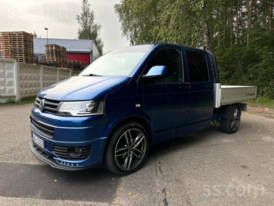 Zils Volkswagen Transporter 2010 Rīga, ar dzinēja tilpumu 2.00 L un nobraukumu 300 tūkst. km par 15100 €, foto 3 vietnē AUTOMOTO.COM.LV