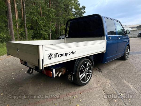 Blue Volkswagen Transporter 2010 in Riga, with an engine capacity of 2.00 L and mileage of 310 thousand km for 16000 €, photo 4 on AUTOMOTO.COM.LV