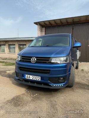 Blue Volkswagen Transporter 2010 in Riga, with an engine capacity of 2.00 L and mileage of 310 thousand km for 16000 €, photo 2 on AUTOMOTO.COM.LV