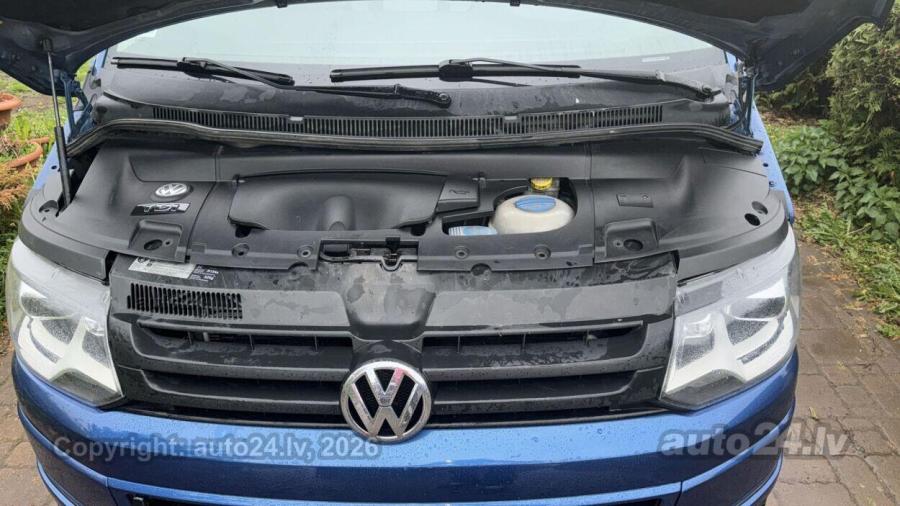 Blue Volkswagen Transporter 2010 in Riga, with an engine capacity of 2.00 L and mileage of 310 thousand km for 16000 €, photo 13 on AUTOMOTO.COM.LV