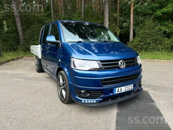 Zils Volkswagen Transporter 2010 Rīga, ar dzinēja tilpumu 2.00 L un nobraukumu 310 tūkst. km par 15500 €, foto 2 vietnē AUTOMOTO.COM.LV