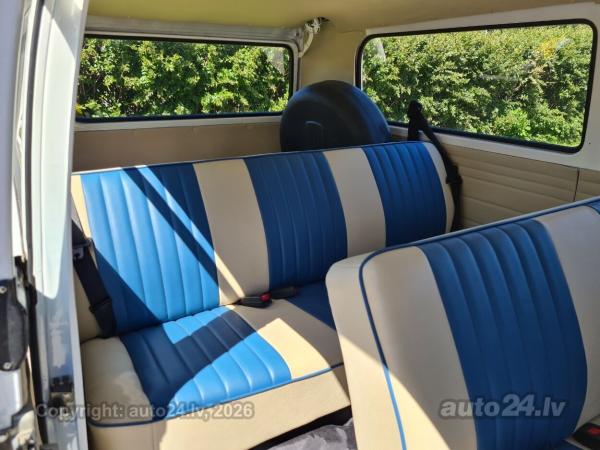 Blue Volkswagen Transporter 1979 in Paide, with an engine capacity of 2.00 L and mileage of 9 thousand km for 19500 €, photo 3 on AUTOMOTO.COM.LV