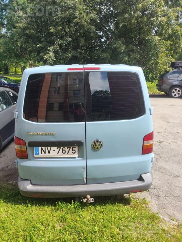 Zils Volkswagen Transporter 2006 Ogre, ar dzinēja tilpumu 1.90 L un nobraukumu 360 tūkst. km par 2950 €, foto 3 vietnē AUTOMOTO.COM.LV