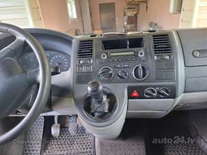 Zils Volkswagen Transporter 2007 Tallina, ar dzinēja tilpumu 1.90 L un nobraukumu 360 tūkst. km par 7200 €, foto 5 vietnē AUTOMOTO.COM.LV