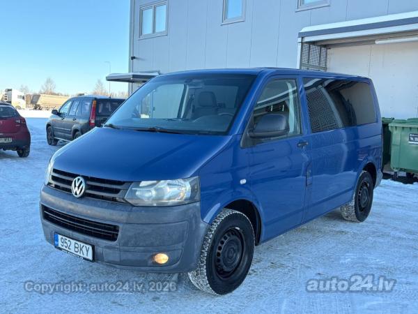 Zils Volkswagen Transporter 2010 Rapla, ar dzinēja tilpumu 2.00 L un nobraukumu 0 tūkst. km par 4500 €, foto 2 vietnē AUTOMOTO.COM.LV