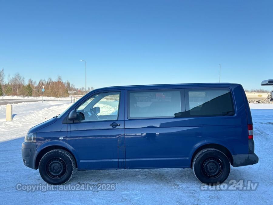 Zils Volkswagen Transporter 2010 Rapla, ar dzinēja tilpumu 2.00 L un nobraukumu 0 tūkst. km par 4500 €, foto 3 vietnē AUTOMOTO.COM.LV