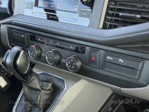 Blue Volkswagen Transporter 2023 in Tartu, with an engine capacity of 2.00 L and mileage of 32 thousand km for 41900 €, photo 13 on AUTOMOTO.COM.LV