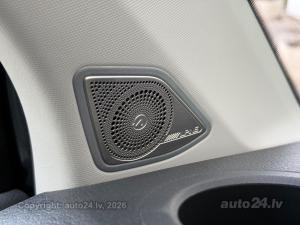Blue Volkswagen Transporter 2023 in Tartu, with an engine capacity of 2.00 L and mileage of 32 thousand km for 41900 €, photo 16 on AUTOMOTO.COM.LV