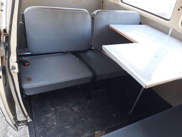 Brūns Volkswagen Transporter 1986 Kauņa, ar dzinēja tilpumu 1.60 L un nobraukumu 71 tūkst. km par 8900 €, foto 11 vietnē AUTOMOTO.COM.LV