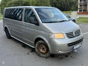 Brown Volkswagen Transporter 2004 in Vilnius, with an engine capacity of 2.50 L and mileage of 630 thousand km for 3300 €, photo 3 on AUTOMOTO.COM.LV
