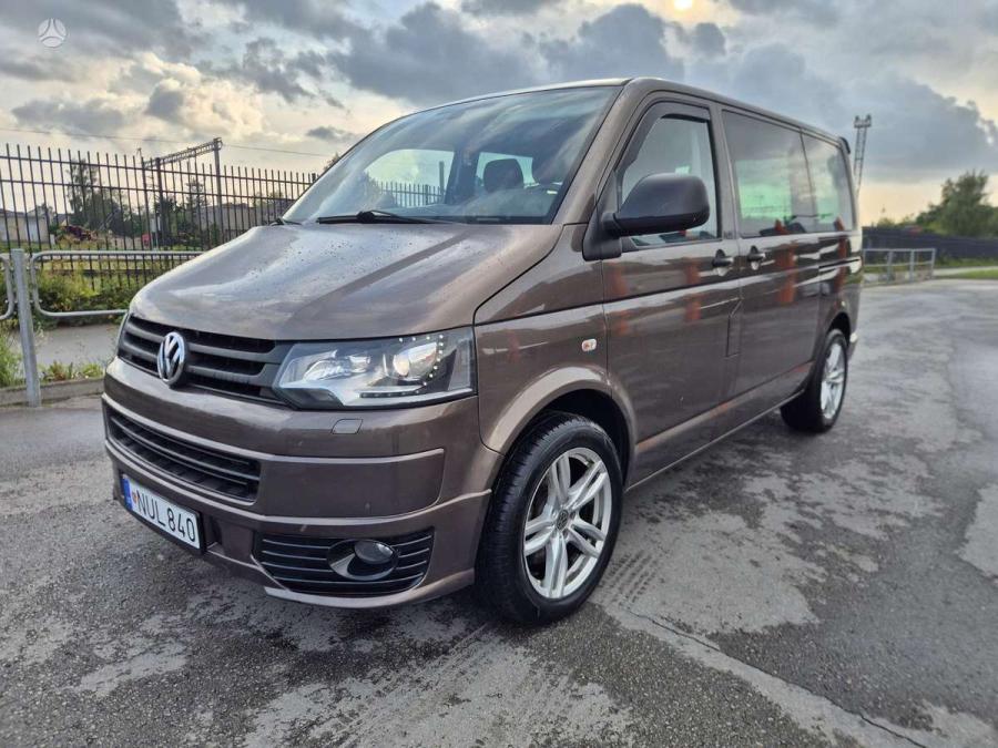 Brown Volkswagen Transporter 2011 in Siauliai, with an engine capacity of 1.97 L and mileage of 359 thousand km for 9300 €, photo 3 on AUTOMOTO.COM.LV