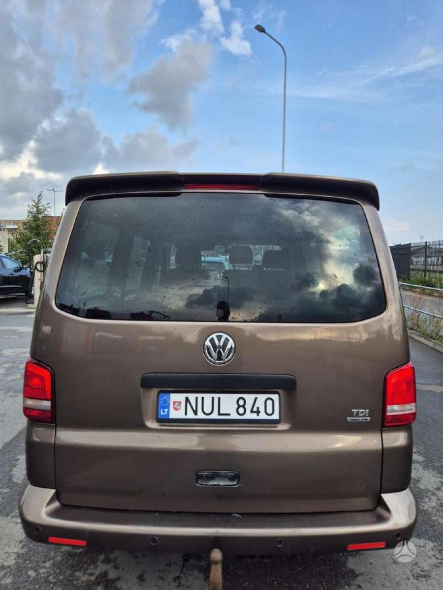 Brown Volkswagen Transporter 2011 in Siauliai, with an engine capacity of 1.97 L and mileage of 359 thousand km for 9300 €, photo 5 on AUTOMOTO.COM.LV