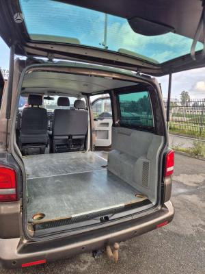 Brown Volkswagen Transporter 2011 in Siauliai, with an engine capacity of 1.97 L and mileage of 359 thousand km for 9300 €, photo 11 on AUTOMOTO.COM.LV