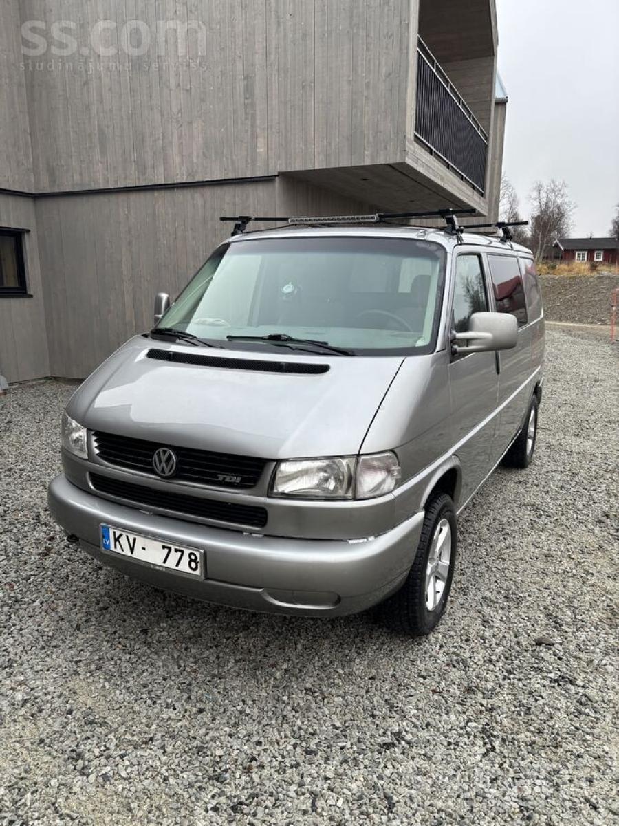 Brūns Volkswagen Transporter 1999 Talsi, ar dzinēja tilpumu 2.50 L un nobraukumu 430 tūkst. km par 4250 €, foto 1 vietnē AUTOMOTO.COM.LV