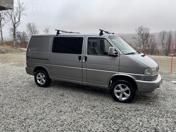Brūns Volkswagen Transporter 1999 Talsi, ar dzinēja tilpumu 2.50 L un nobraukumu 430 tūkst. km par 4250 €, foto 2 vietnē AUTOMOTO.COM.LV