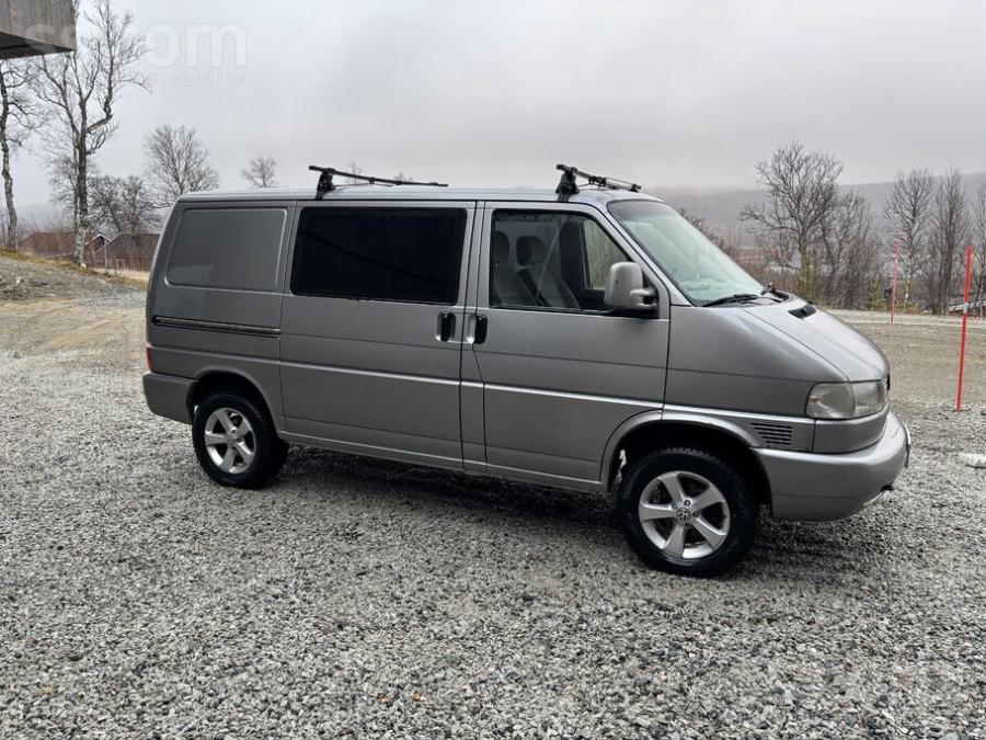 Brūns Volkswagen Transporter 1999 Talsi, ar dzinēja tilpumu 2.50 L un nobraukumu 430 tūkst. km par 4250 €, foto 3 vietnē AUTOMOTO.COM.LV