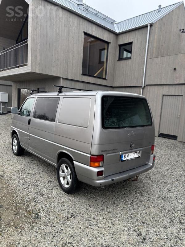 Brown Volkswagen Transporter 1999 in Talsi, with an engine capacity of 2.50 L and mileage of 430 thousand km for 4250 €, photo 4 on AUTOMOTO.COM.LV