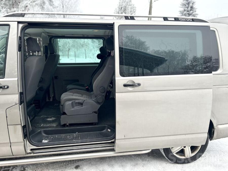 Brown Volkswagen Transporter 2010 in Valka, with an engine capacity of 2.00 L and mileage of 0 thousand km for 12000 €, photo 5 on AUTOMOTO.COM.LV