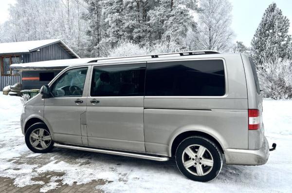 Brown Volkswagen Transporter 2010 in Valka, with an engine capacity of 2.00 L and mileage of 0 thousand km for 12000 €, photo 9 on AUTOMOTO.COM.LV