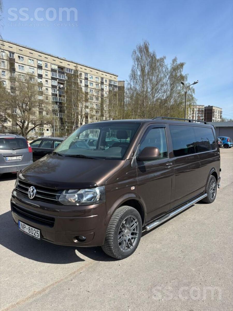 Brūns Volkswagen Transporter 2011 Rīga, ar dzinēja tilpumu 2.00 L un nobraukumu 220 tūkst. km par 9800 €, foto 3 vietnē AUTOMOTO.COM.LV