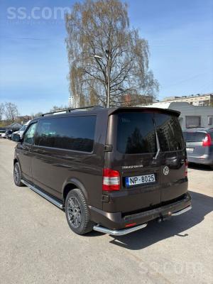 Brūns Volkswagen Transporter 2011 Rīga, ar dzinēja tilpumu 2.00 L un nobraukumu 220 tūkst. km par 9800 €, foto 6 vietnē AUTOMOTO.COM.LV