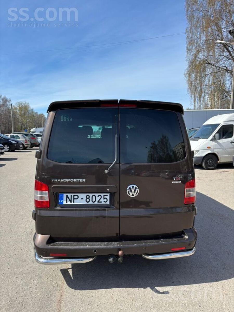 Brūns Volkswagen Transporter 2011 Rīga, ar dzinēja tilpumu 2.00 L un nobraukumu 220 tūkst. km par 9800 €, foto 7 vietnē AUTOMOTO.COM.LV