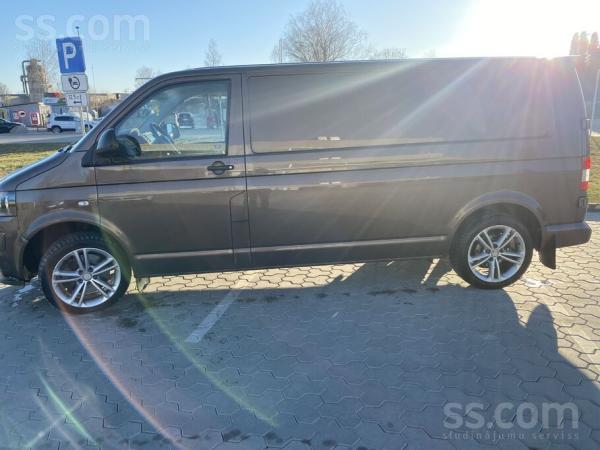 Brūns Volkswagen Transporter 2011 Rīga, ar dzinēja tilpumu 2.00 L un nobraukumu 202 tūkst. km par 9100 €, foto 2 vietnē AUTOMOTO.COM.LV