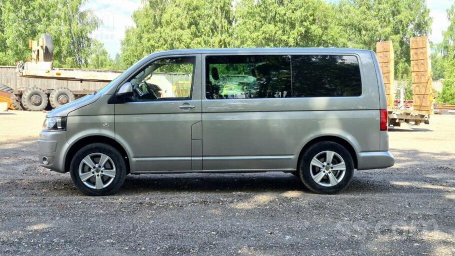 Brown Volkswagen Transporter 2011 in Riga, with an engine capacity of 2.00 L and mileage of 0 thousand km for 13350 €, photo 12 on AUTOMOTO.COM.LV