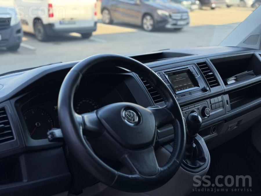 Brūns Volkswagen Transporter 2017 Rīga, ar dzinēja tilpumu 2.00 L un nobraukumu 350 tūkst. km par 10900 €, foto 13 vietnē AUTOMOTO.COM.LV
