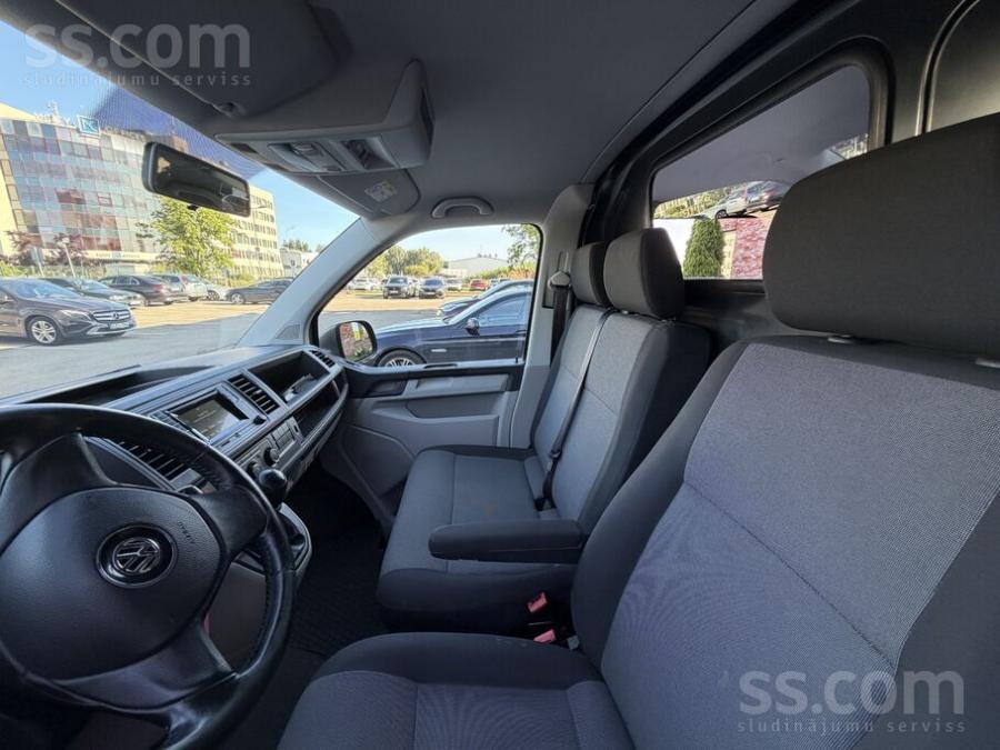 Brūns Volkswagen Transporter 2017 Rīga, ar dzinēja tilpumu 2.00 L un nobraukumu 350 tūkst. km par 10900 €, foto 15 vietnē AUTOMOTO.COM.LV