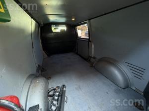 Brūns Volkswagen Transporter 2017 Rīga, ar dzinēja tilpumu 2.00 L un nobraukumu 350 tūkst. km par 10900 €, foto 20 vietnē AUTOMOTO.COM.LV