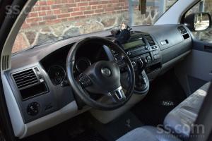Brown Volkswagen Transporter 2010 in Valmiera, with an engine capacity of 2.00 L and mileage of 318 thousand km for 7690 €, photo 5 on AUTOMOTO.COM.LV