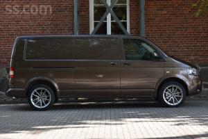 Brown Volkswagen Transporter 2010 in Valmiera, with an engine capacity of 2.00 L and mileage of 318 thousand km for 7690 €, photo 21 on AUTOMOTO.COM.LV