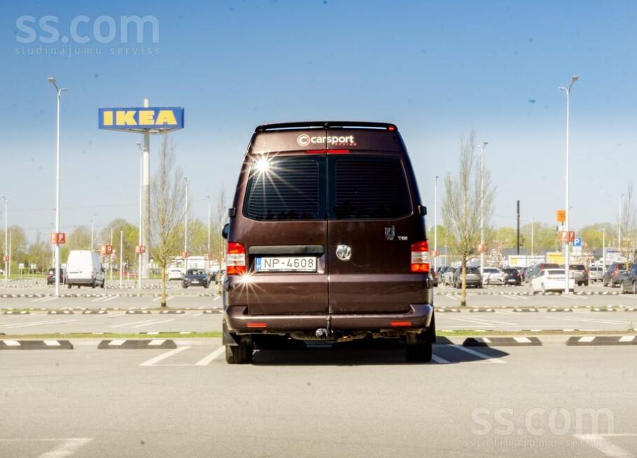 Brūns Volkswagen Transporter 2011 Rīga, ar dzinēja tilpumu 2.00 L un nobraukumu 329 tūkst. km par 9990 €, foto 8 vietnē AUTOMOTO.COM.LV