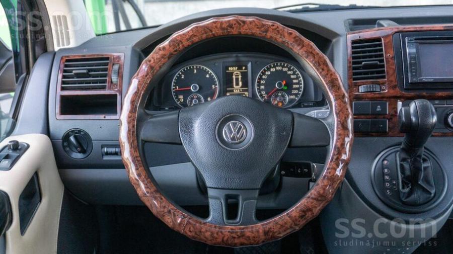 Brūns Volkswagen Transporter 2011 Rīga, ar dzinēja tilpumu 2.00 L un nobraukumu 329 tūkst. km par 8990 €, foto 16 vietnē AUTOMOTO.COM.LV